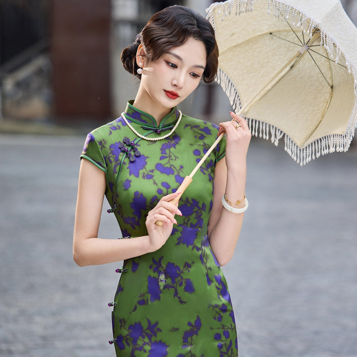 Cheongsam Dress - Traditional & Modern Chinese Qipao Gowns | Yandan ...
