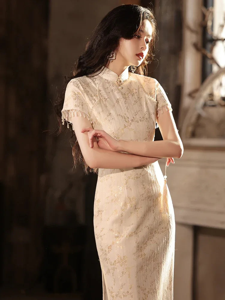 Exquisite Elegance: The Cheongsam/Qipao Collection - A Fusion of ...
